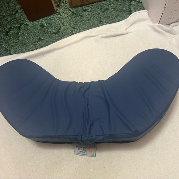 Bedding | Jewell Nursing Solutions Bedsore Rescue Positioning Wedge ...